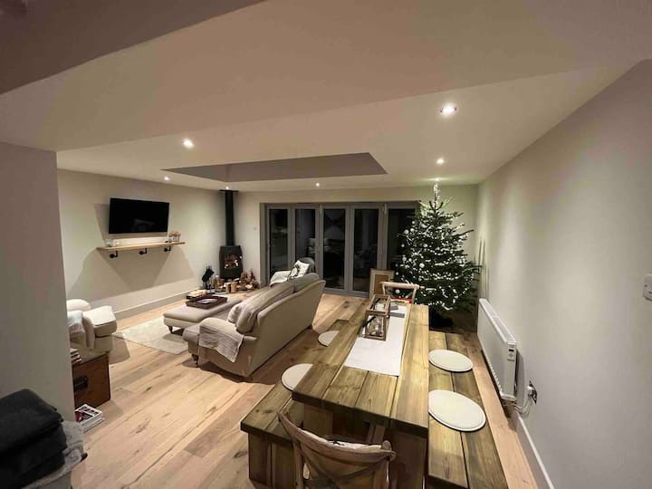 Cosy Cotswold Cottage - Burford, UK
