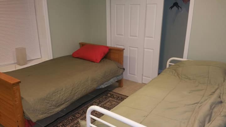 Nice House Near A Metro Station. - Rockville, MD