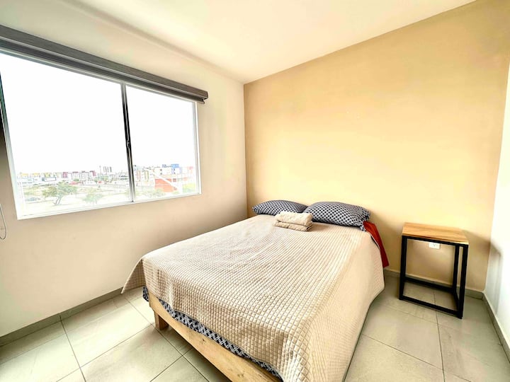 Bonito Depto Villas Del Refugio / Facturamos - Querétaro