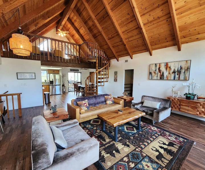 >Friends & Family Chalet Cabin Made 4 Memories Wow - Oakhurst, CA