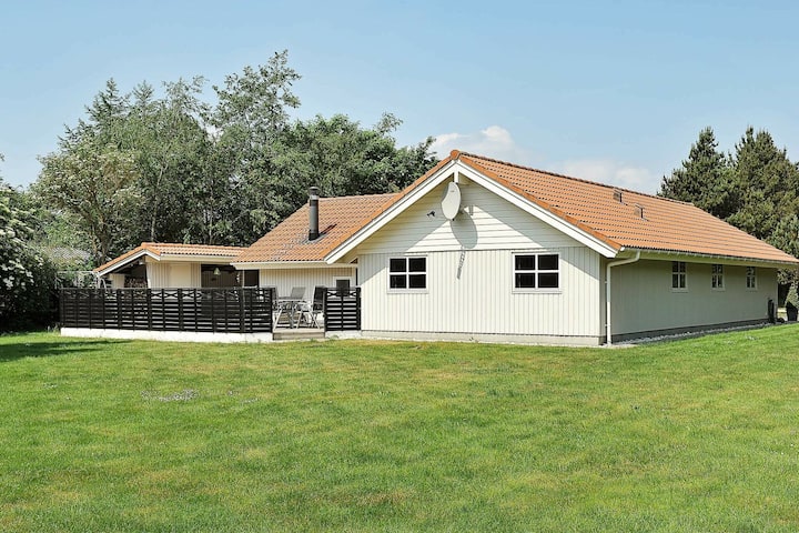 Maison De Vacances Pour 8 A Oksbøl - Henne Kirkeby