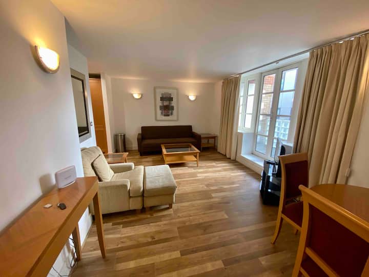 Spacious City Apartment Qs53 - Queen Mary University of London