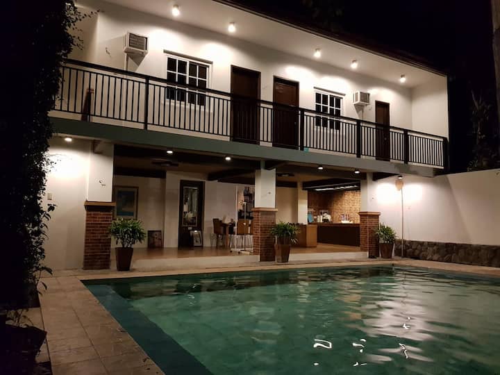 Transient Place With Pool In Orion Bataan - Bataan