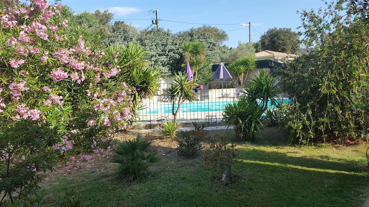 Grande Villa Idéalement Placé Avec Piscine - Plage de Palombaggia
