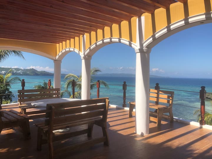 One Bedroom Executive Suite Apartment - Nabas