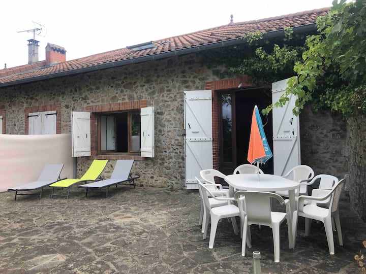 Maison De Vacance à La Campagne - La Péruse