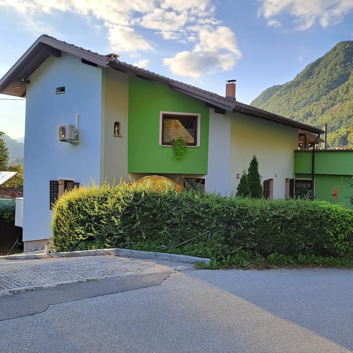 Sobe -Rooms
Gadiča - Slovenia