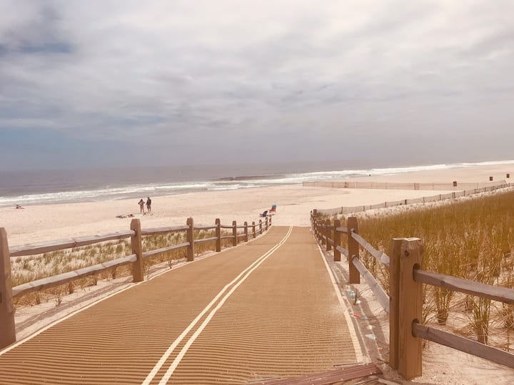 Ortley Beach Cozy Pad-close To Everything! - Toms River, NJ