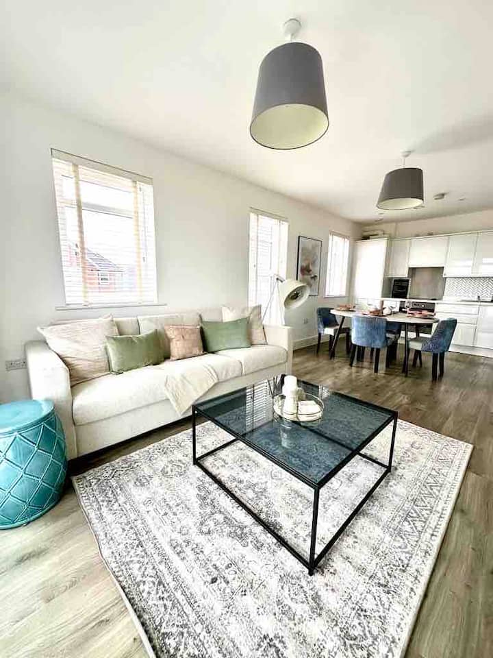 Luxury Waterfront Apartment - Alderney - Dorset