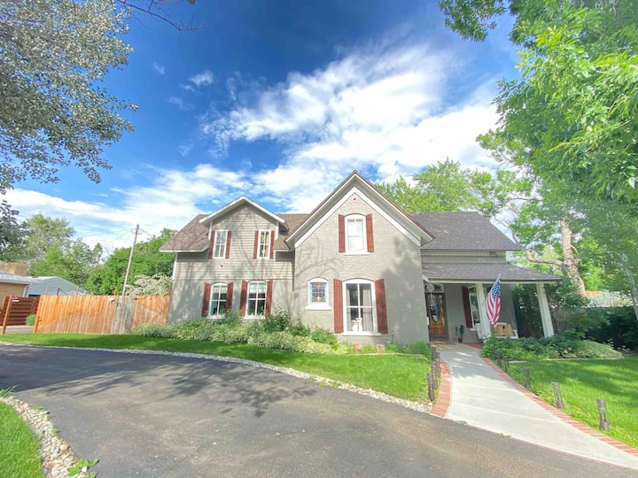 100+ Years Modern House, 3 Rooms W/kids Playground - Longmont, CO