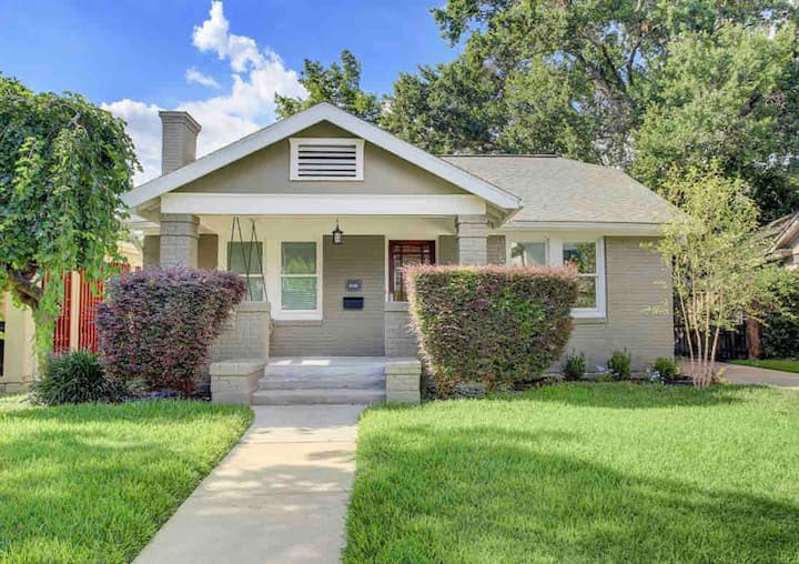 Cheerful Retreat In The Heart Of Houston (2 Homes) - South Park - Houston
