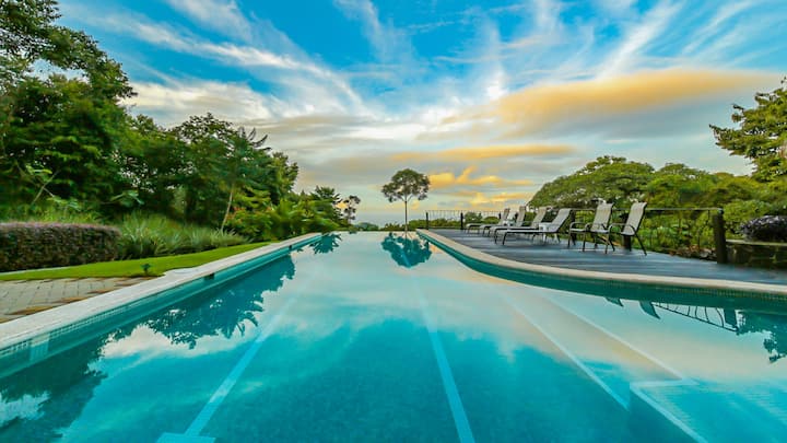 Dominical Beach Vacation Rentals | House and Villa Rentals | Airbnb