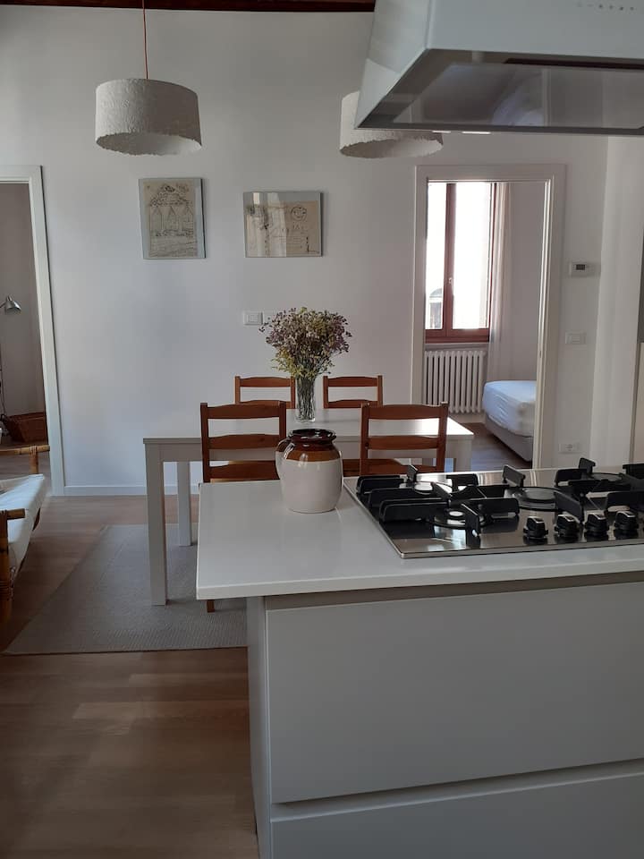 Cozy Apartment Near Rialto E San Marco - Veneza