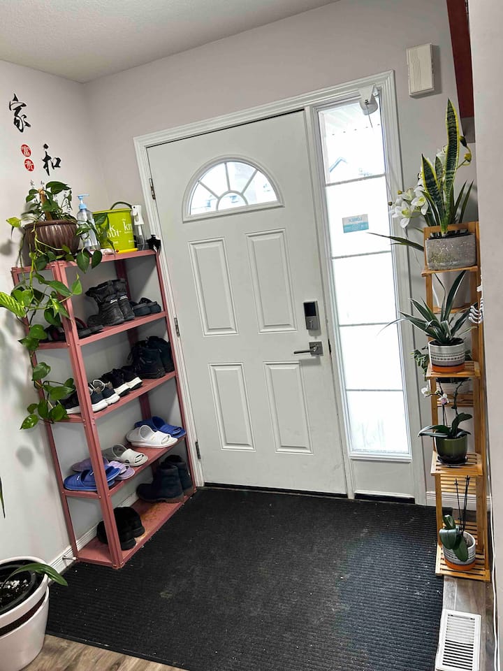 Cofy B Near Boardwalk - Waterloo