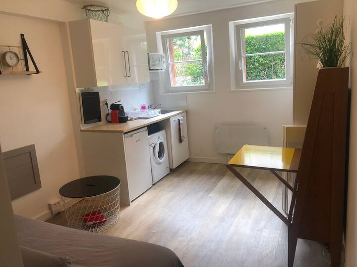 Studio à 2 Min Du Rer Et 15 Min De Paris - Meudon