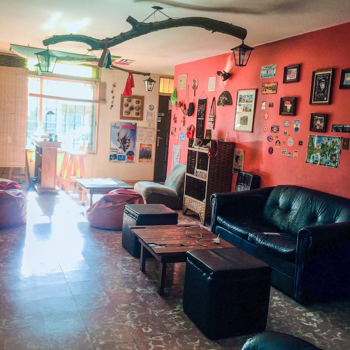 Casa Amplia Y Cómoda, Ubicada En El Gran Mendoza - Mendoza