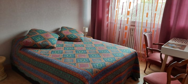 3 Pièces + Balcon Et Parking Proche Lac - Aix-les-Bains