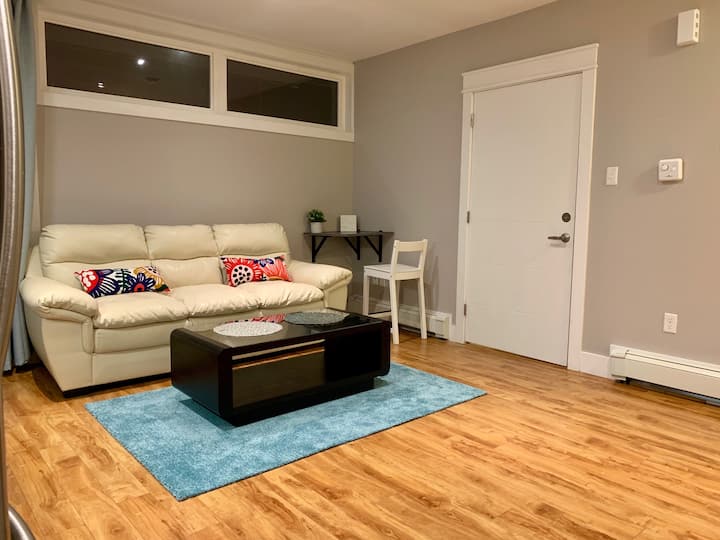 1152 Yellow, A Cozy Place In Central Downtown - Halifax