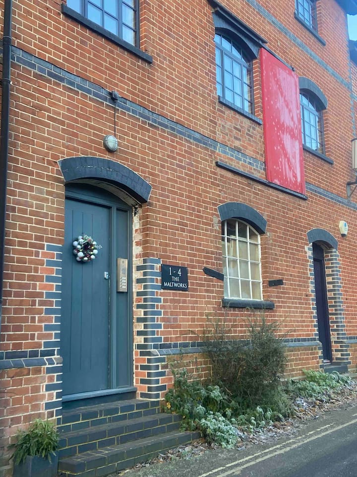 Characterful Mill Conversion In Popular Setting - Suffolk