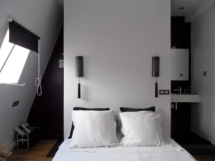 Studio Paris Neuilly Porte Maillot - Parijs