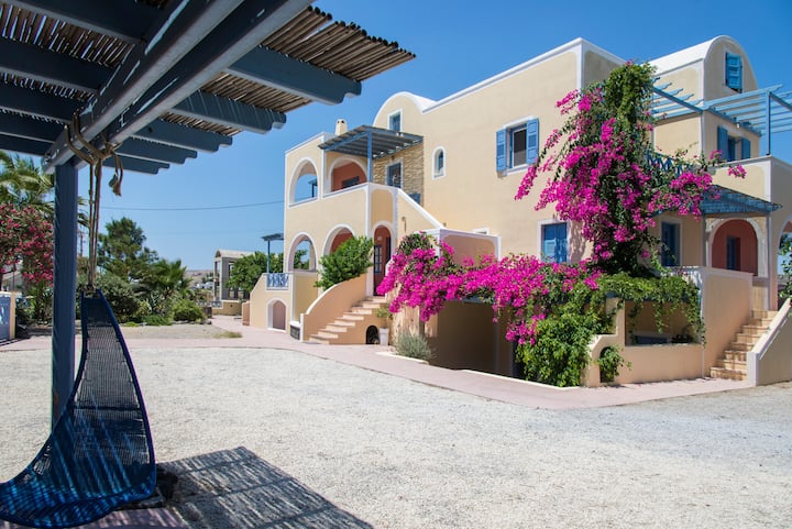 'Asterias 1' Beach Studio - Santorini