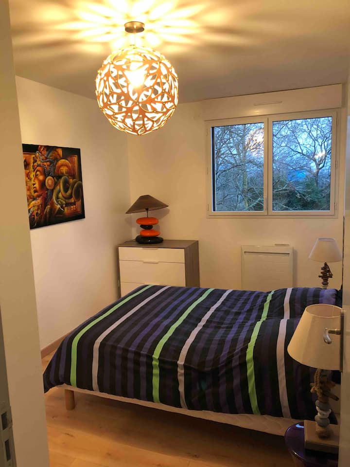 Chambre Bien Située, Proche De Toutes Commodité . - Bayonne