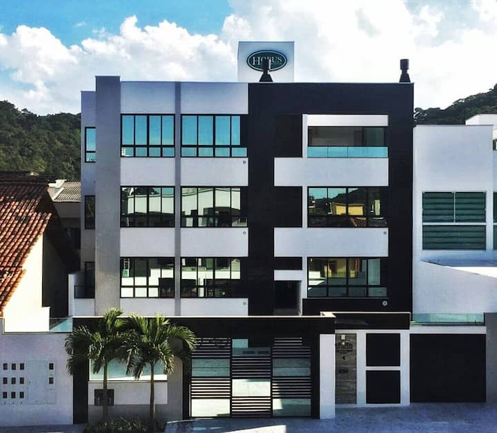 Apto Lindo E Reformado - Balneário Camboriú