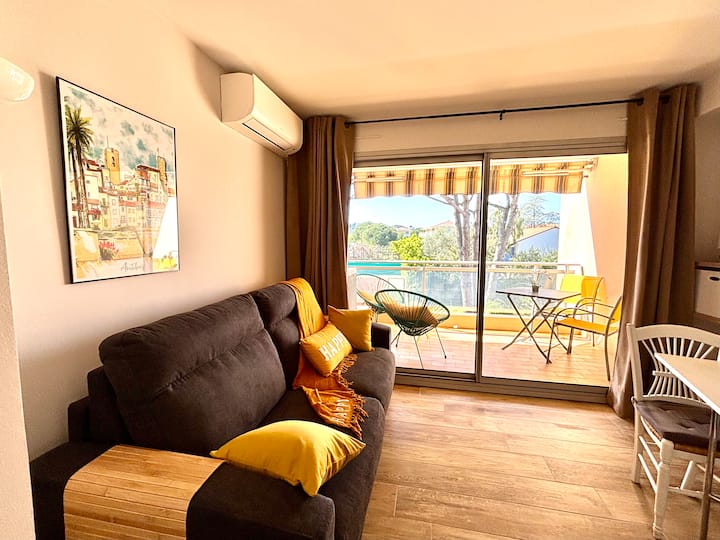 Coquet Studio, Piscine, Parking - Juan les Pins