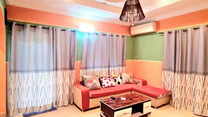 Villa Complète De 03 Chambres Et Salon - Ouagadougou