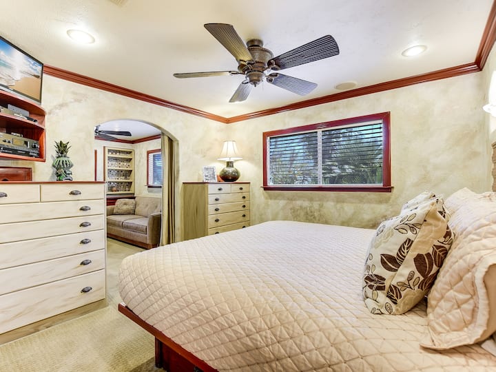 A Luxury Hotel Alternative - Austin, TX