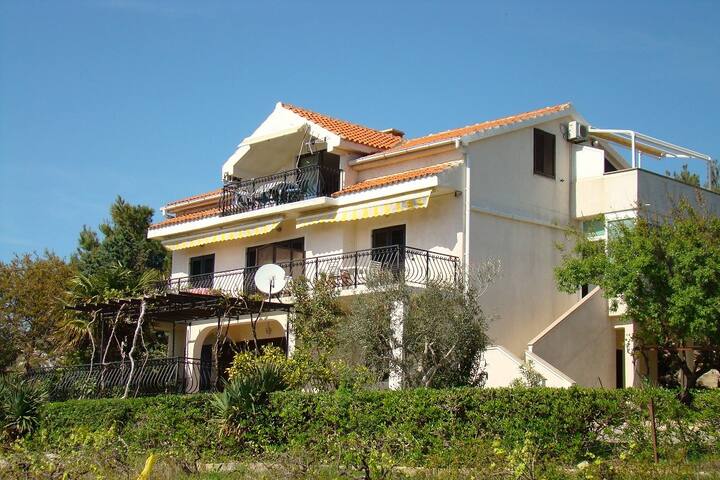 Apartments Davorka, Pag, ŠImuni, Croatia (5) - Mandre