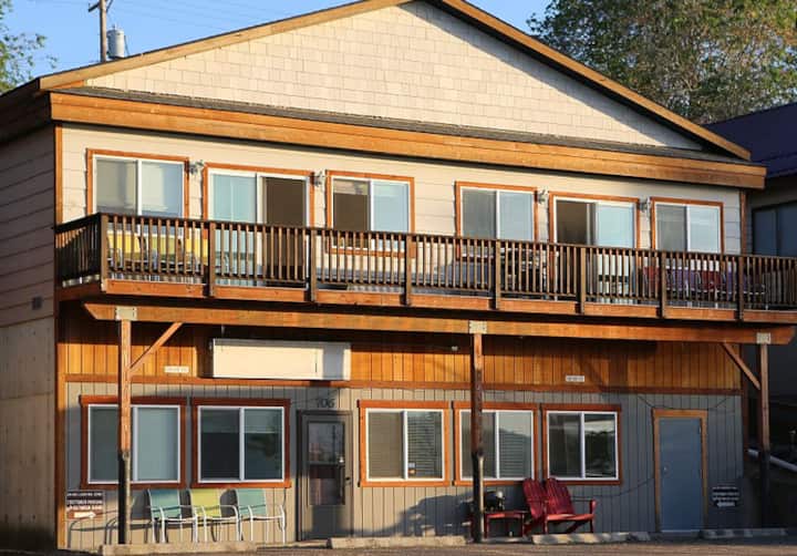 Entire Main Floor For Rent - Polson, MT