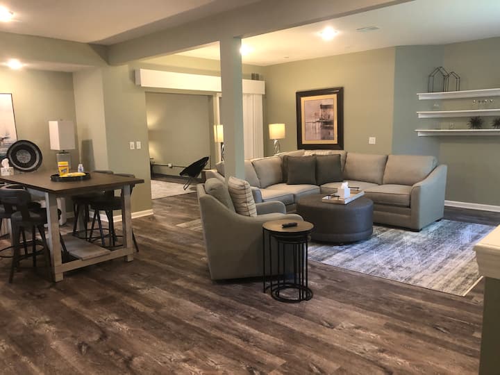 Overland Park Lower Level In-law Home - Overland Park