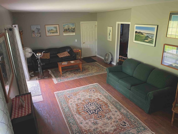 White Mtn Suite/hot Tub, Ev Charger-2 Rooms-2 Beds - Campton, NH