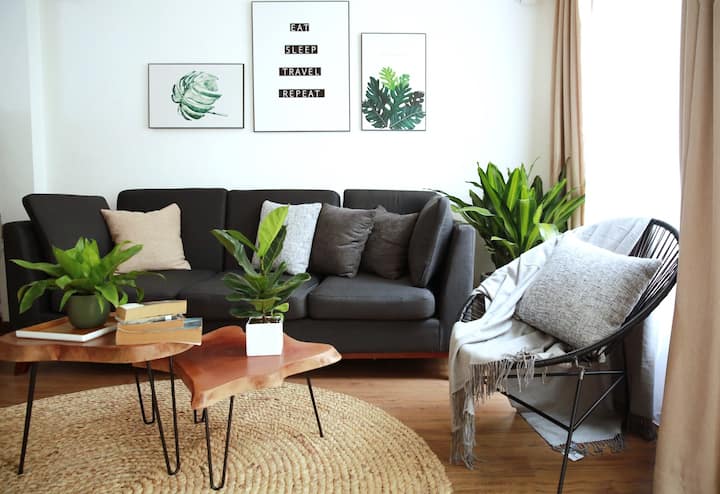 ⭐️Old Quarter 2br-duplex/netflix/washer&dryer⭐️ - Vietnam