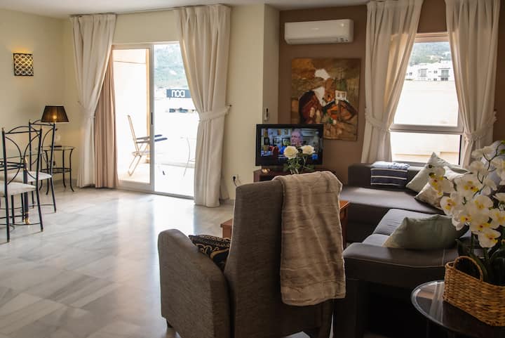 Firstline Albir. Spacious 1 Bed, 3 Guest, Seaview. - Callosa d'en Sarrià