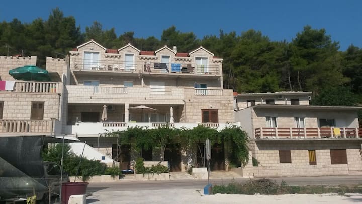 Apartment With A Terrace & Sea View - Mimice