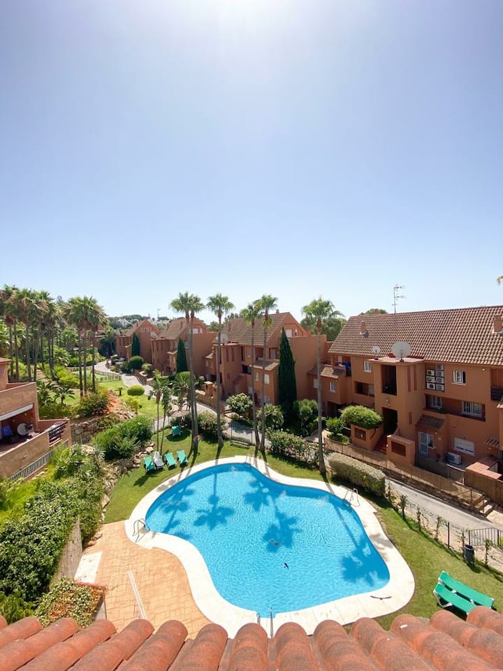 Espectacular áTico Con Piscina, 500 M De La Playa - Casares