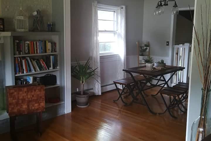 Private Room W/bath: Walk To Washington College - Chestertown, MD