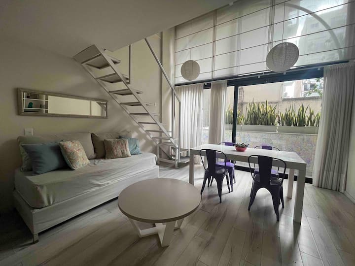 Las Cañitas Extraordinary Duplex Apartment - Buenos Aires