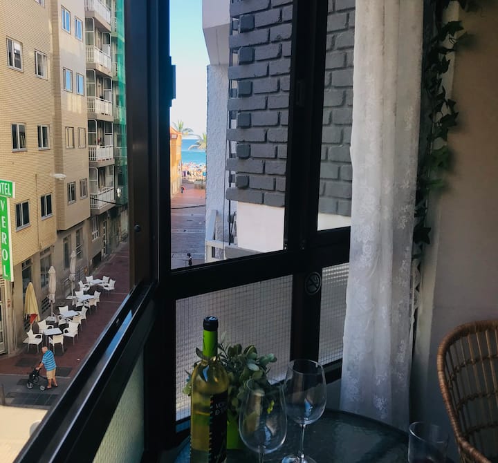 Studio For Two, One Block From Las Canteras. Wifi. - Las Palmas de Gran Canaria, Espagne