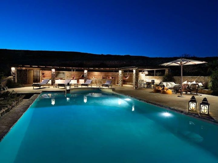 Villa Icarus, Private Luxury Villa - Antiparos