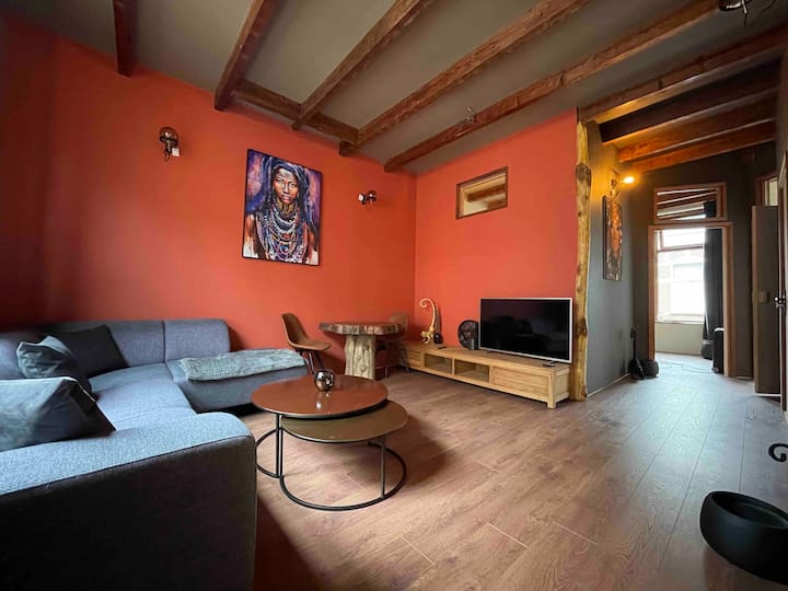 Design Apartment Next To Central Station - Leiden