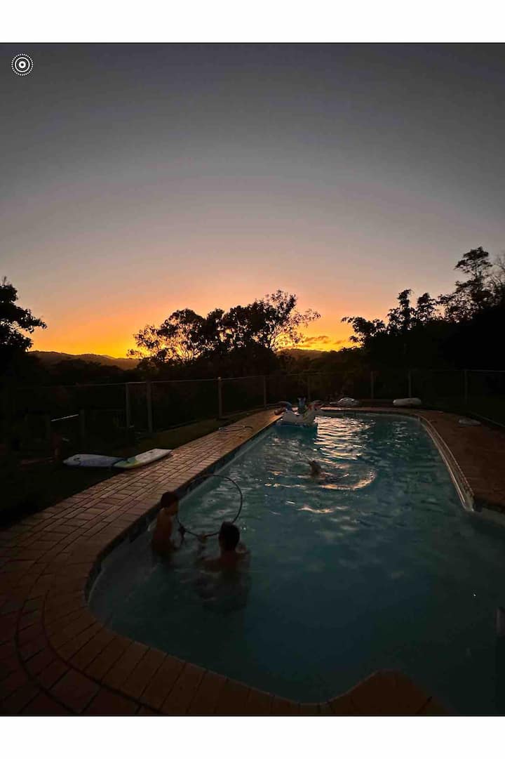 Currumbin Valley + Pool + Views - Coolangatta