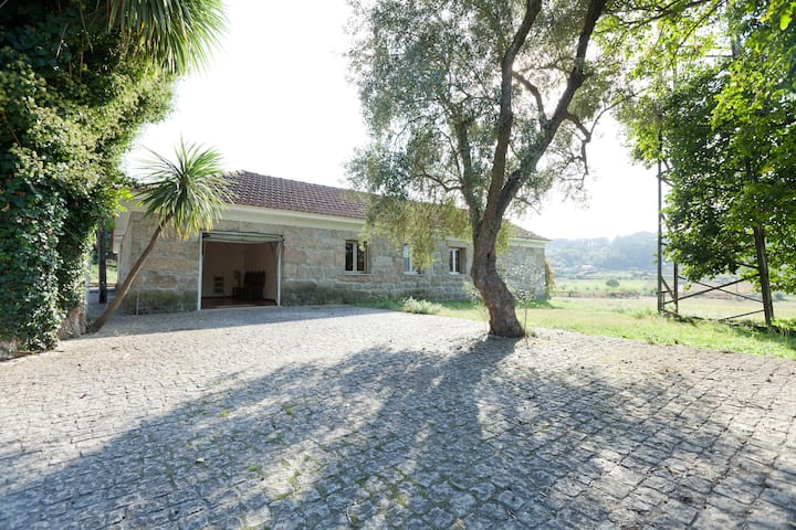 Country House Near Guimarães - Riba d'Ave