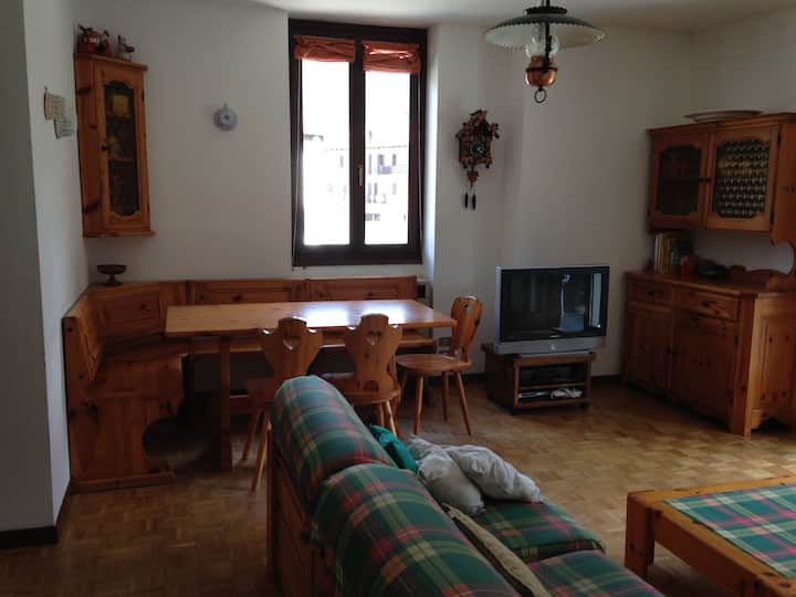 Confortevole In Punto Strategico - Ponte di Legno