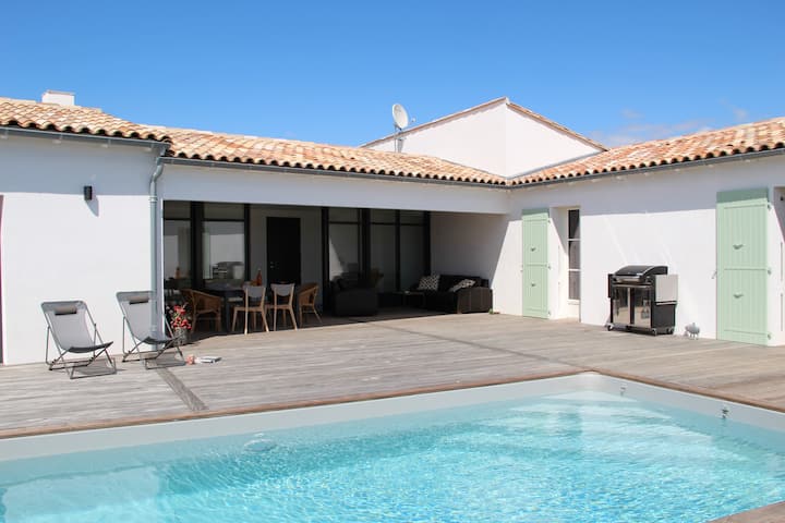 Une Belle Maison Avec Piscine Près De La Plage - Île de Ré