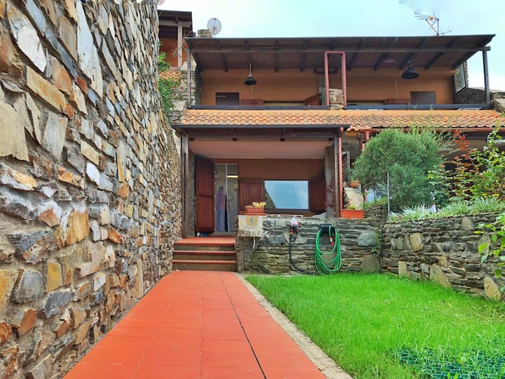 Home With Sea View, Garden And Barbecue  Stintino - Stintino