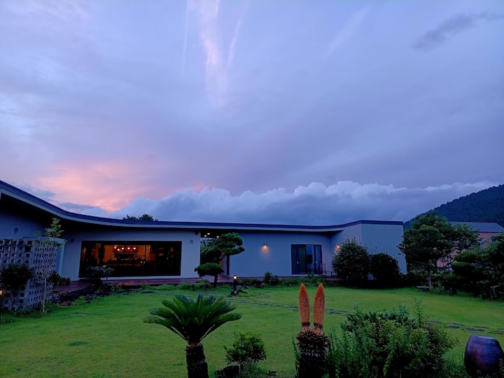 Jeju Shiloh Stay /Jejucity South Korea - Jeju