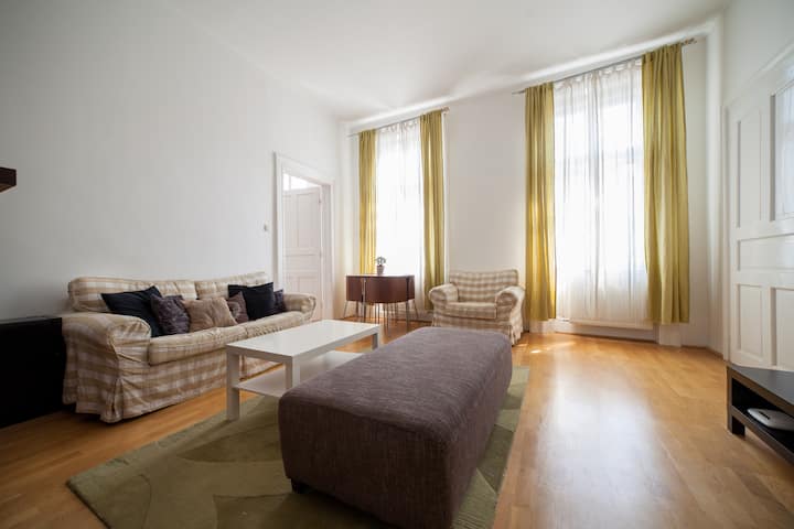 Nice Apparment For Two Couples In The Downtown - Budapest